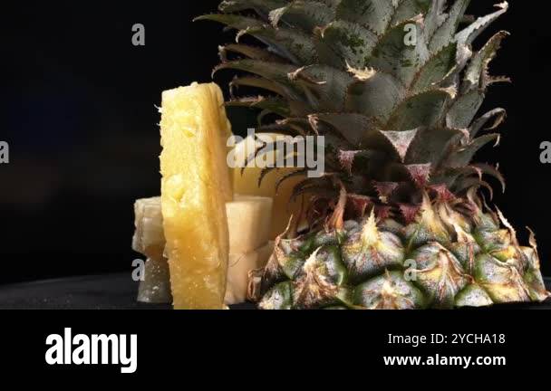 Slice pineapple Stock Videos & Footage - HD and 4K Video Clips - Alamy