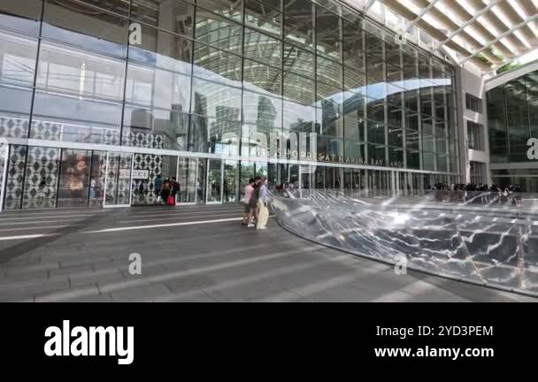 Singapore, 19 Oct 2024: Entrance of Shoppes at MBS with Rain Oculus ...
