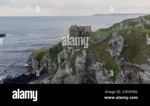 Kinbane Castle in Northern Ireland - A stunning and breathtaking view ...