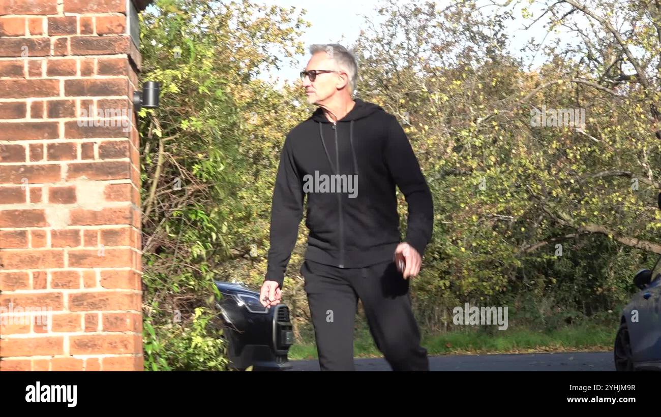 Gary lineker outside home Stock Videos & Footage - HD and 4K Video ...