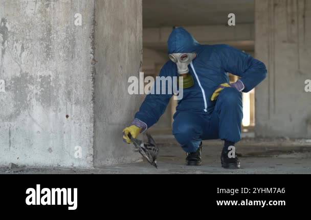 Workman death Stock Videos & Footage - HD and 4K Video Clips - Alamy