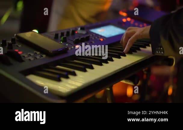 Electronic sounds Stock Videos & Footage - HD and 4K Video Clips - Alamy