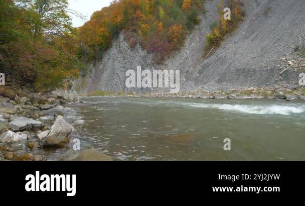Chevron geology Stock Videos & Footage - HD and 4K Video Clips - Alamy