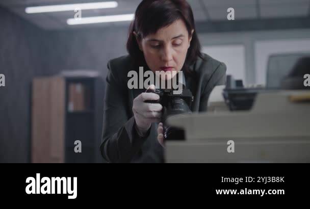 Office robbery or murder case: Female criminalist takes photos of ...