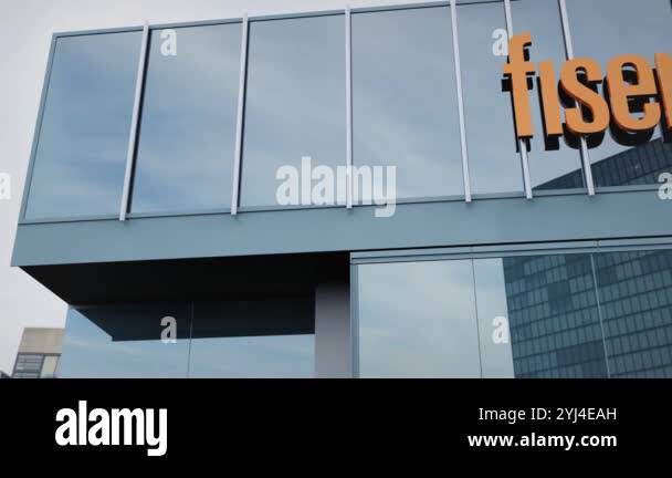 Fiserv logo Stock Videos & Footage - HD and 4K Video Clips - Alamy