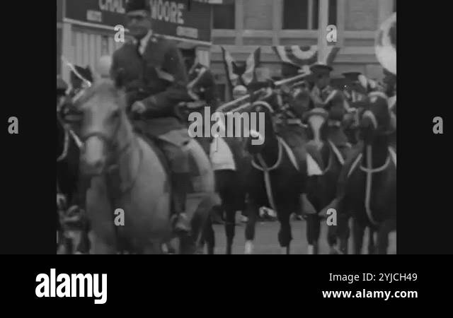 SAN FRANCISCO - 1920s - A parade in San Francisco, California includes ...