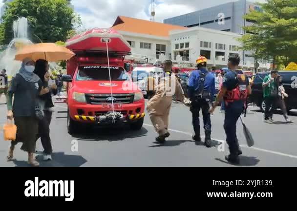 Disaster rescue technology Stock Videos & Footage - HD and 4K Video ...