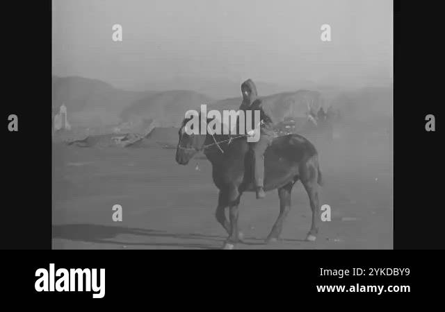KOREA - 1951 - US soldiers in Hungnam ride ponies during the Korean War ...