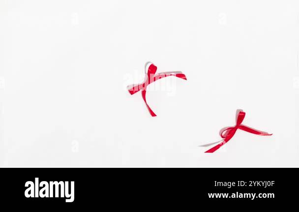 Unwrapping gift revealing a green screen - Stop Motion Animation - Red ...