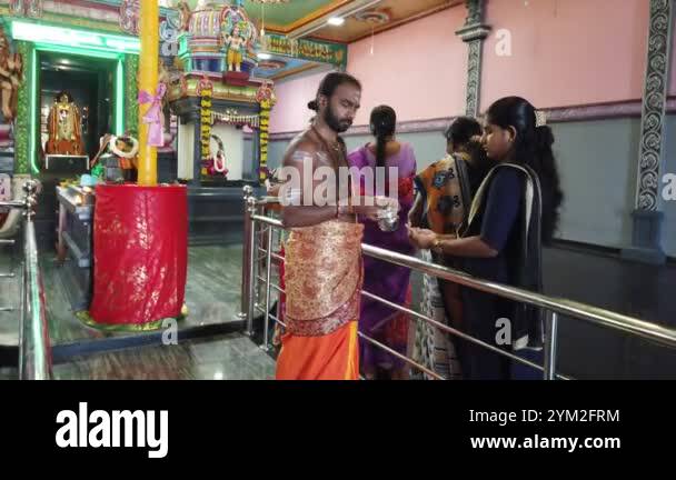 Hindu priest ritual hindu temple Stock Videos & Footage - HD and 4K ...