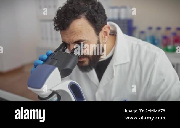 Man with microscope Stock Videos & Footage - HD and 4K Video Clips - Alamy
