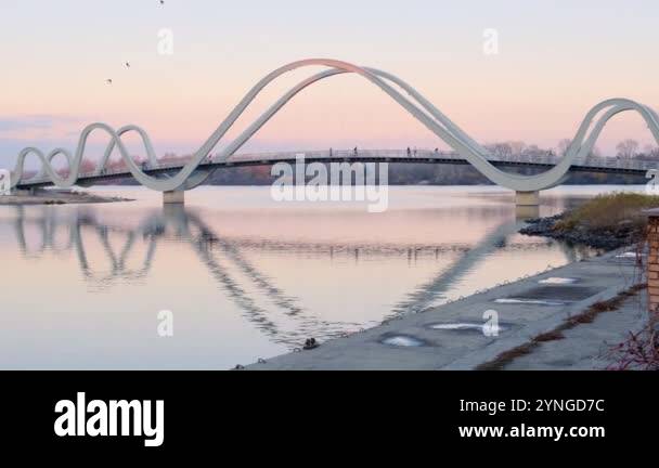 Curved arch bridge Stock Videos & Footage - HD and 4K Video Clips - Alamy