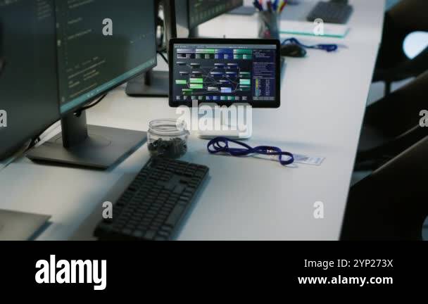 Devices in data center employing machine learning technology to ...