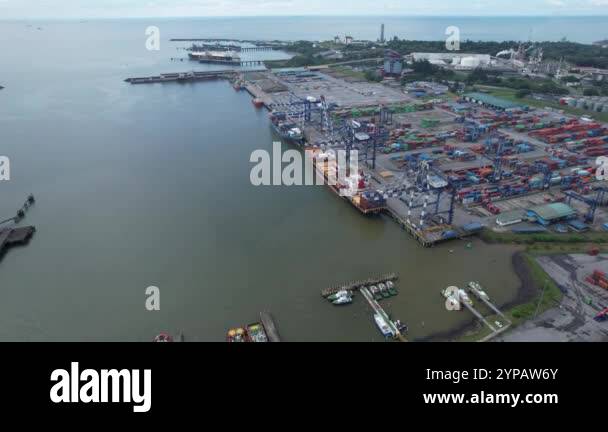 Bintulu, Malaysia - November 23, 2024: The Bintulu Port, Petronas LNG ...