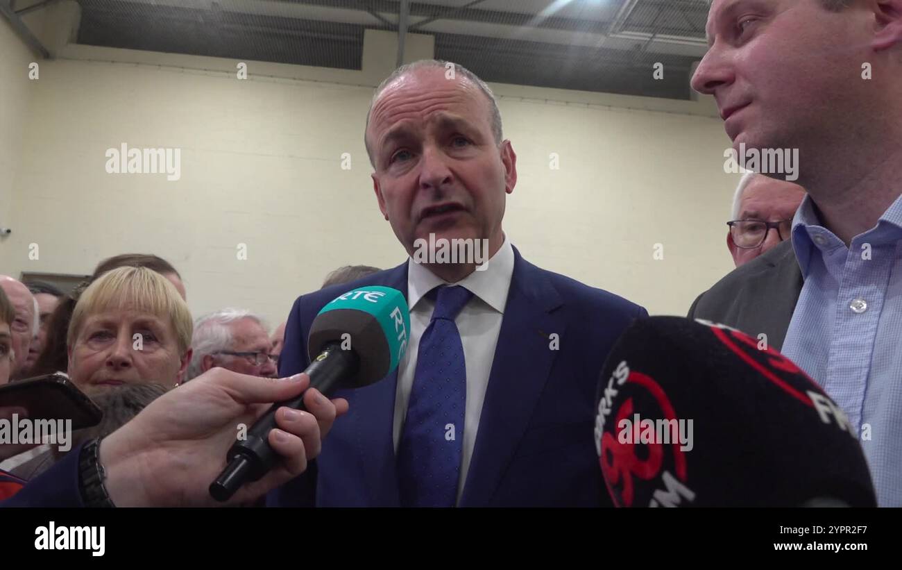 Cork formation Stock Videos & Footage - HD and 4K Video Clips - Alamy