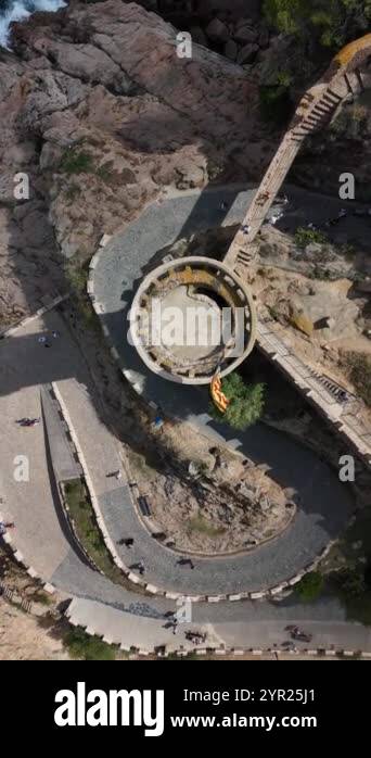 Cliffside paths Stock Videos & Footage - HD and 4K Video Clips - Alamy