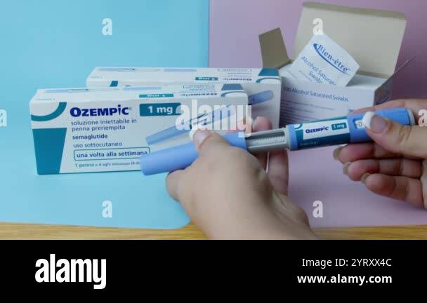 Ozempic pen Stock Videos & Footage - HD and 4K Video Clips - Alamy