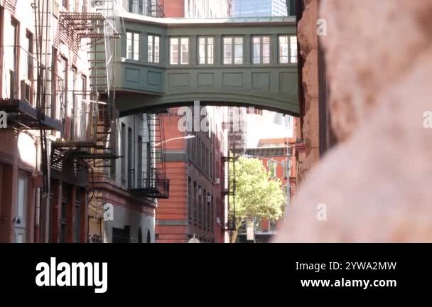 New York City Staple street skybridge. Vintage retro industrial ...