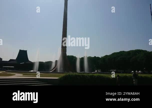 No Sound Jakarta, 27 October 2024 Some Visitor Exploring Tugu Api, Fire ...