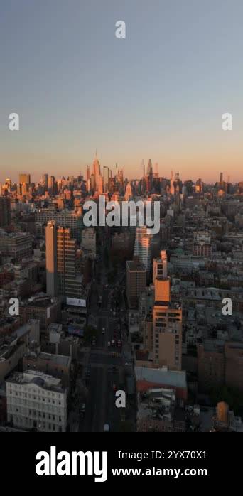 Stunning Midtown Manhattan and New York City skyline captivates during ...