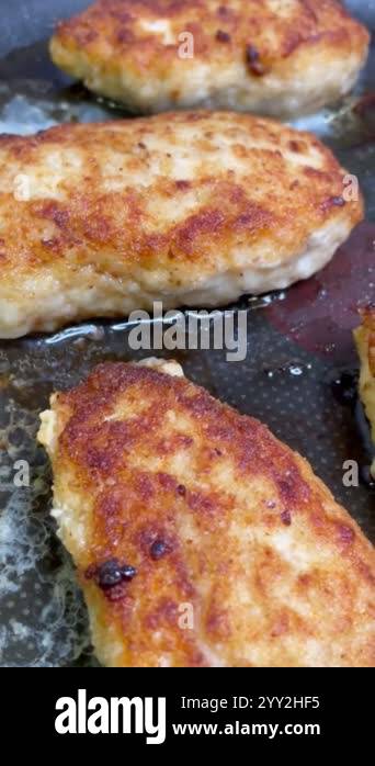 Cutlet, cutlets, frying pan, oil, fry, meat, meat, chicken, pork, salt ...