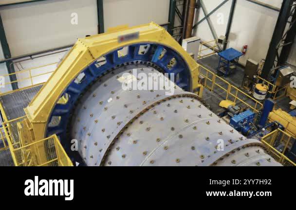 Large scale components Stock Videos & Footage - HD and 4K Video Clips ...