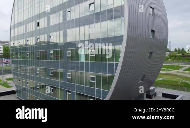 A striking and remarkable example of modern architectural innovation ...