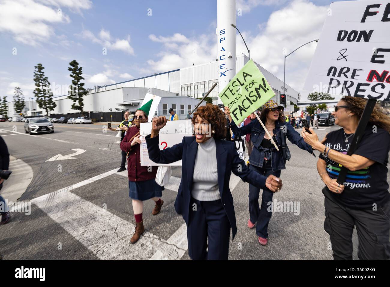 Hawthorne, USA. 01st Mar, 2025. A protest against Elon Musk was held in ...