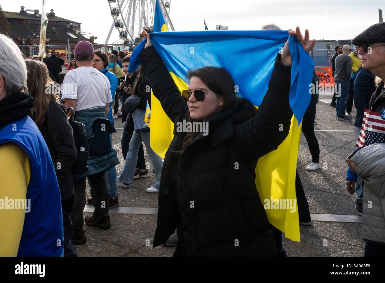 Seattle, USA. 1st Mar 2025. Supporters of Ukraine rallied on the ...