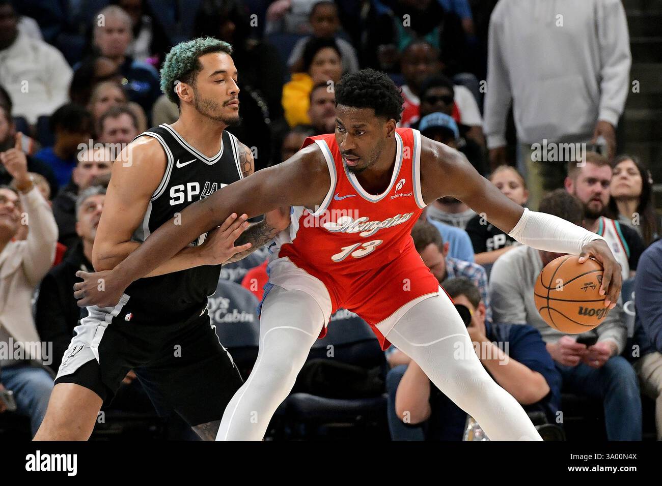 Memphis Grizzlies forward Jaren Jackson Jr. (13) handles the ball ...