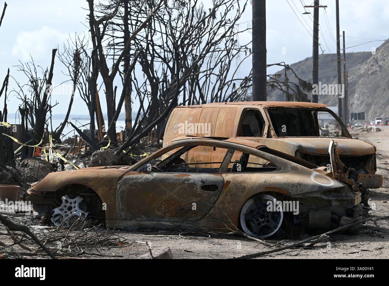 Los Angeles, USA. 01st Mar, 2025. Automobiles seen along Pacific Coast ...