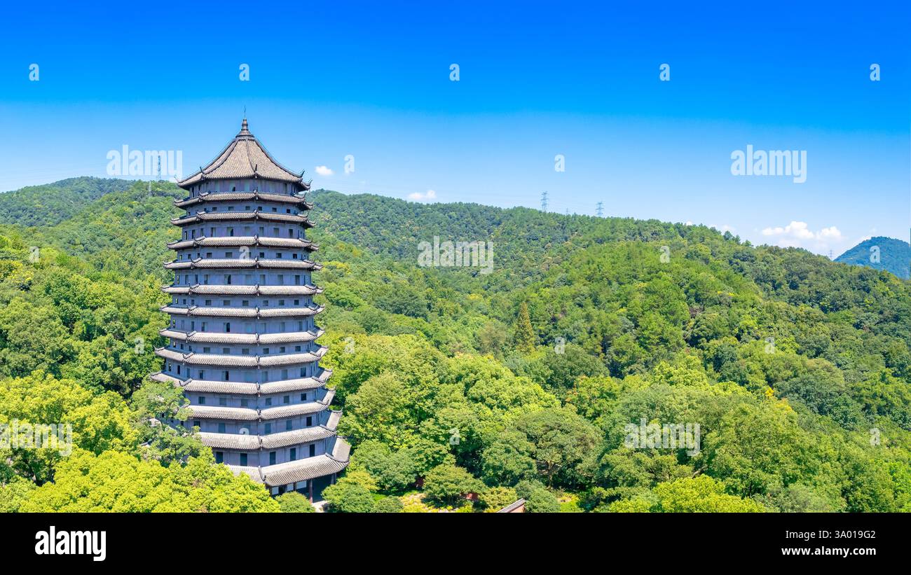 Liuhe Pagoda Cultural Park, Hangzhou, Zhejiang, China Stock Photo - Alamy