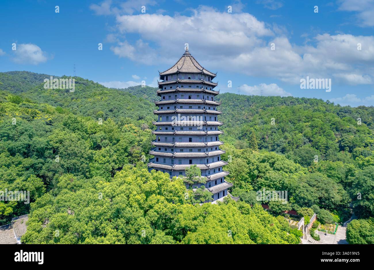 Liuhe Pagoda Cultural Park, Hangzhou, Zhejiang, China Stock Photo - Alamy