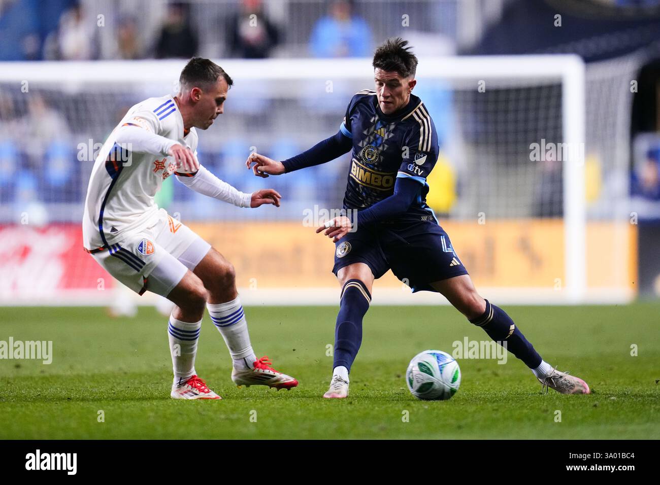 March 01, 2025: Philadelphia Union Midfielder Jovan Lukic (4) controls ...