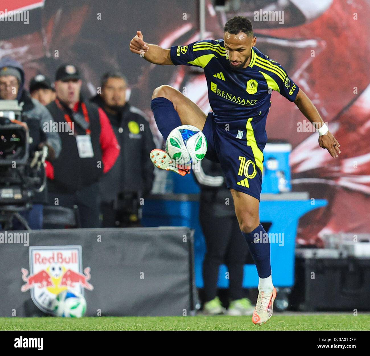 March 01, 2025: Nashville SC midfielder Hany Mukhtar (10) gains control ...