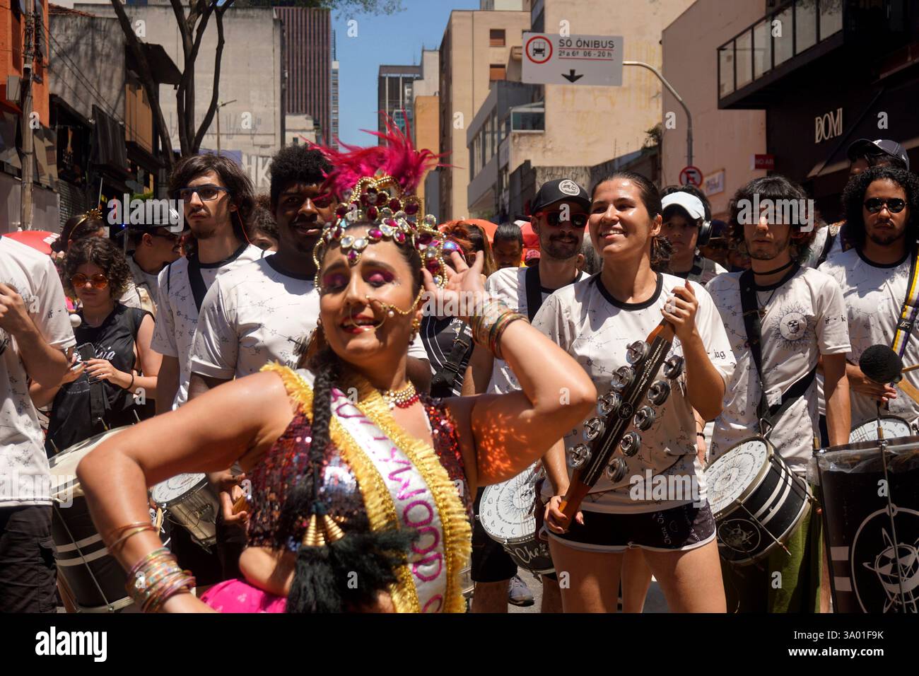Revelers have fun at the carnival street in the Bollywood bloco party ...