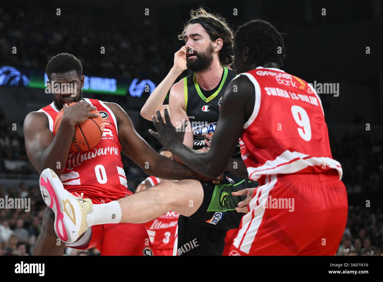 Melbourne, Australia. 02nd Mar, 2025. Darius Days of the Hawks (left ...