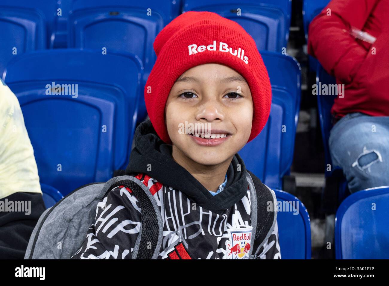 Harrison, USA. 01st Mar, 2025. Fans filled the stadium despite bitter ...