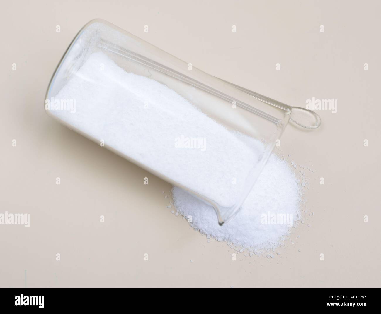 Citric acid molecular hi-res stock photography and images - Alamy