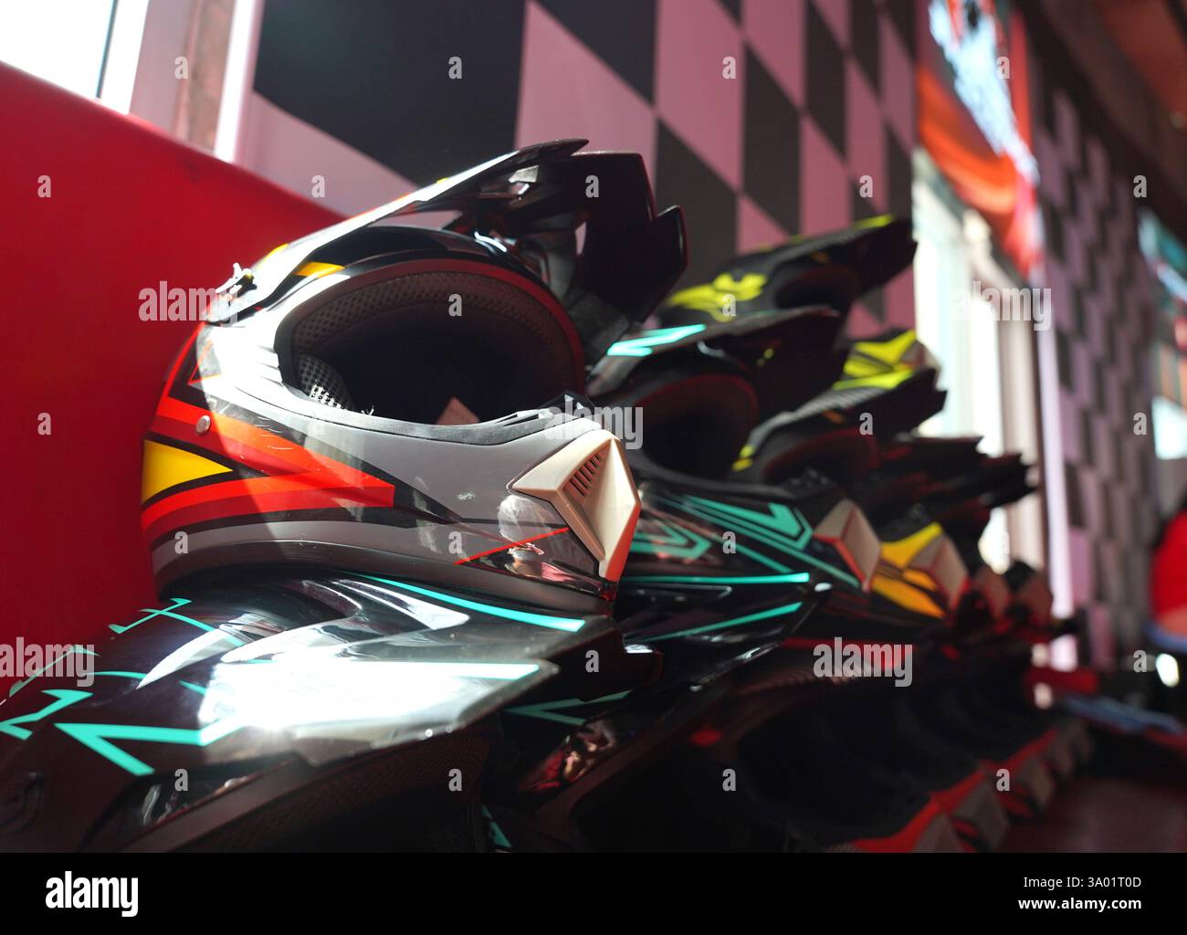 A unique helmets for go karting racing in the modern indoor racing ...
