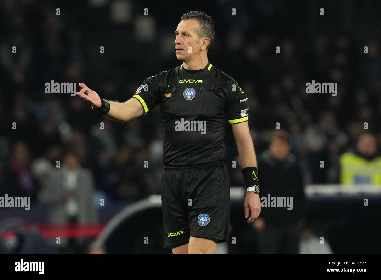 Naples, Italy. 1 Mar, 2025. Referee Daniele Doveri during the Serie A ...