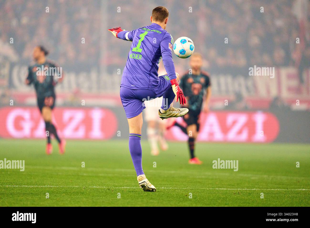 Stuttgart, Germany. 28th Feb, 2025. Manuel NEUER, goalkeeper FCB 1 in ...