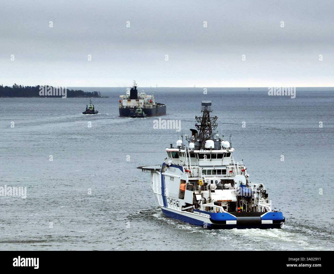 Finnish Border Guard's ship Turva (front) escorts Cook Islands ...