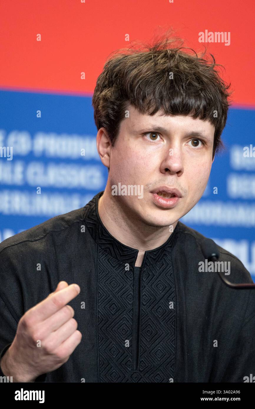 Nikon Romanchenko Montage während der Pressekonferenz zum Film STRICHKA ...