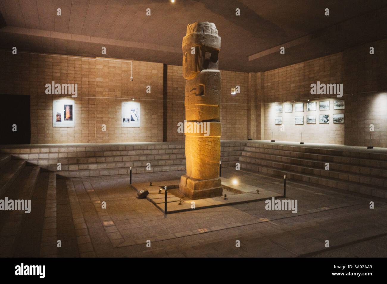 Historic Bennett Monolith in Tiwanaku Bolivia One of the Largest Pre ...