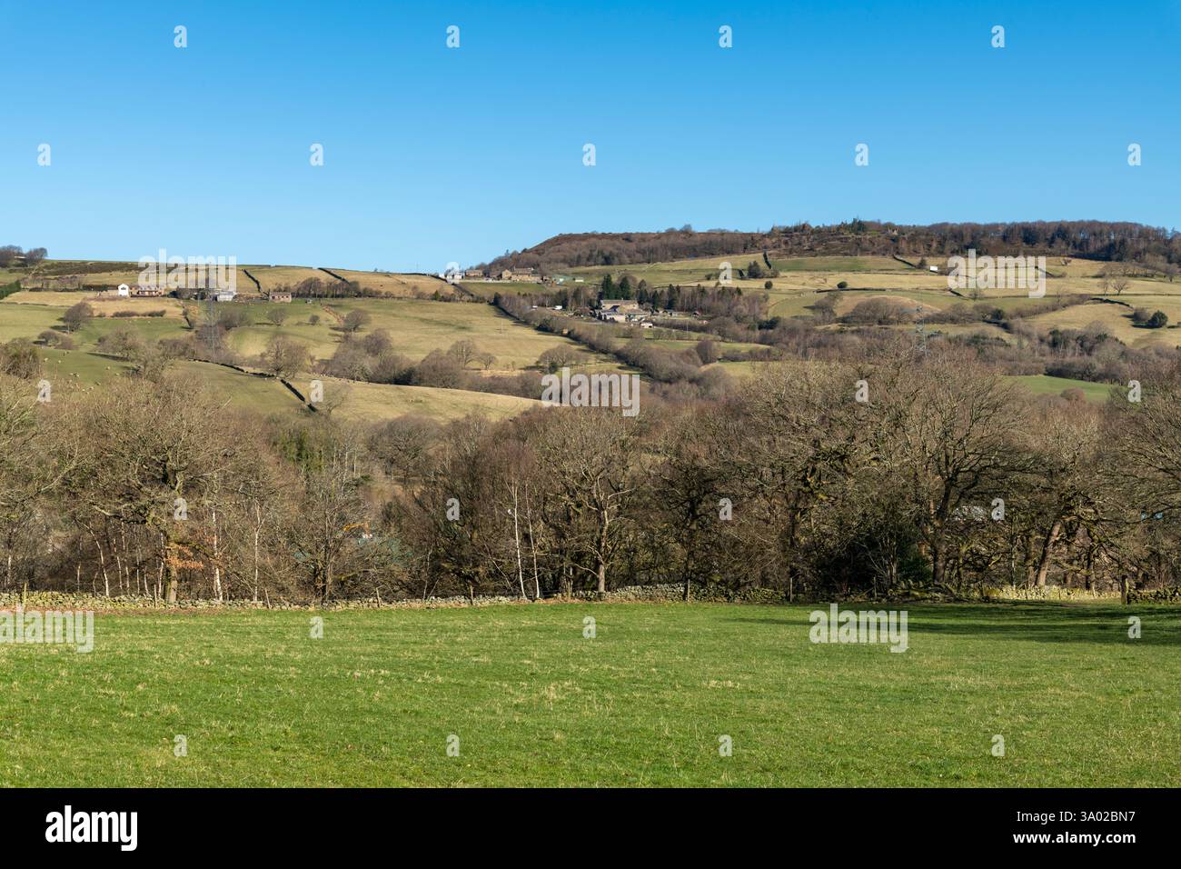Scenery around Langsett reservoir near Penistone in South Yorkshire ...