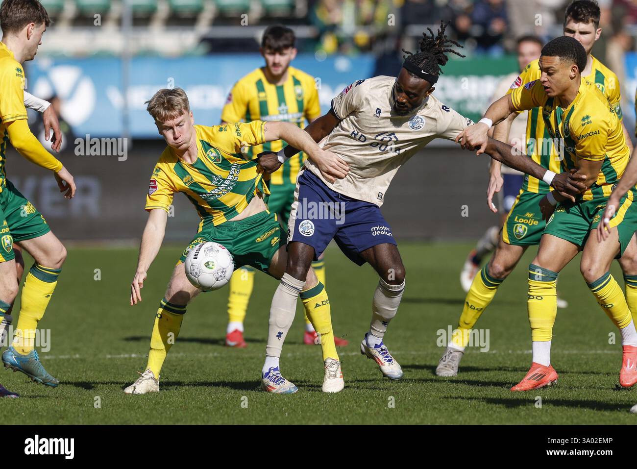 DEN HAAG , 02-03-2025 , Bingoal Stadion , Dutch Keuken Kampioen Divisie ...