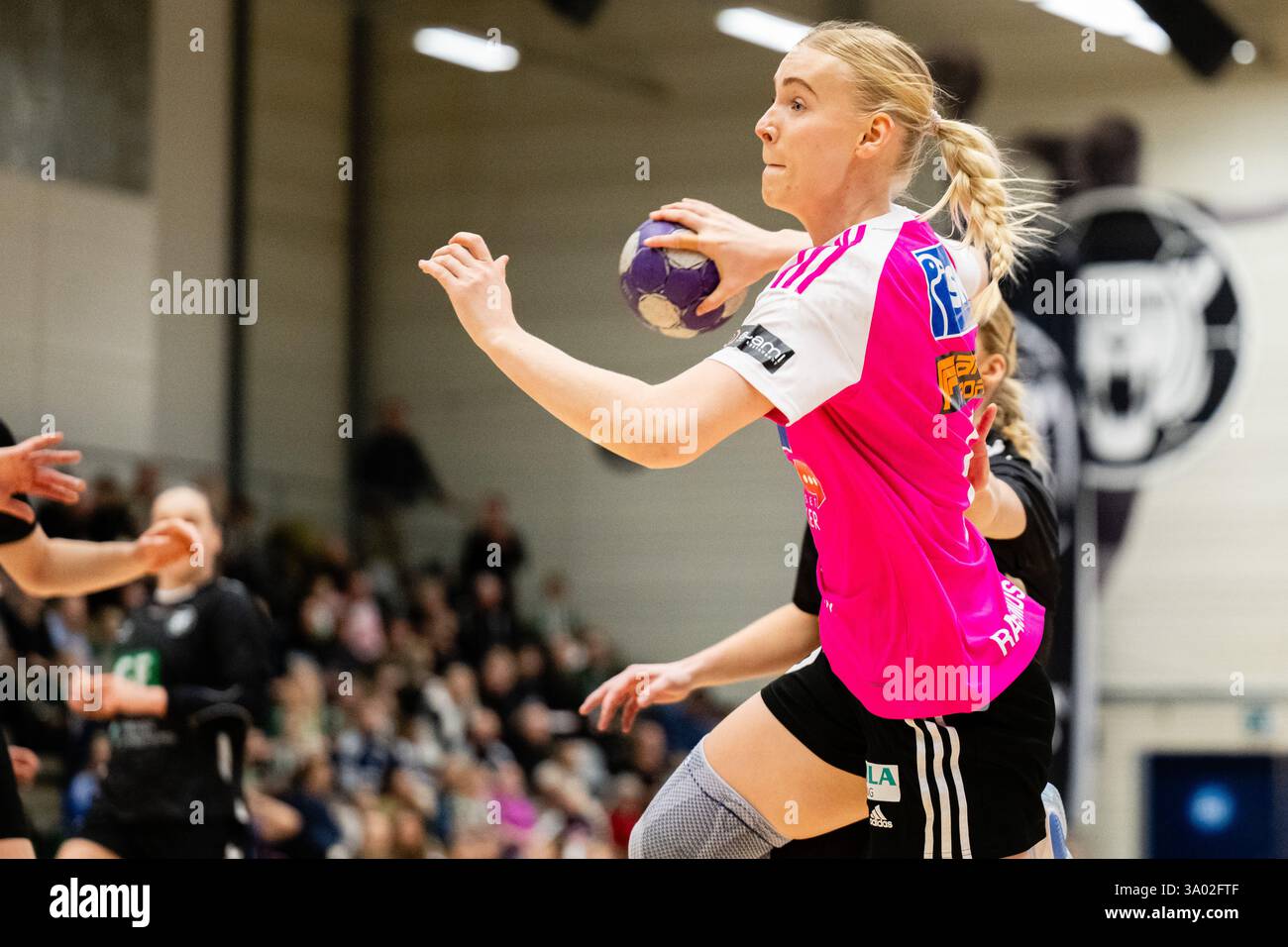 Copenhagen, Denmark. 01st Mar, 2025. Thea Rasmussen (6) of Silkeborg ...