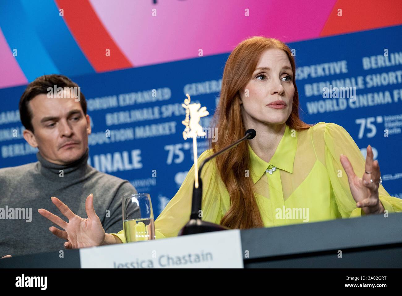 Schauspieler Rupert Friend und Jessica Chastain während der ...