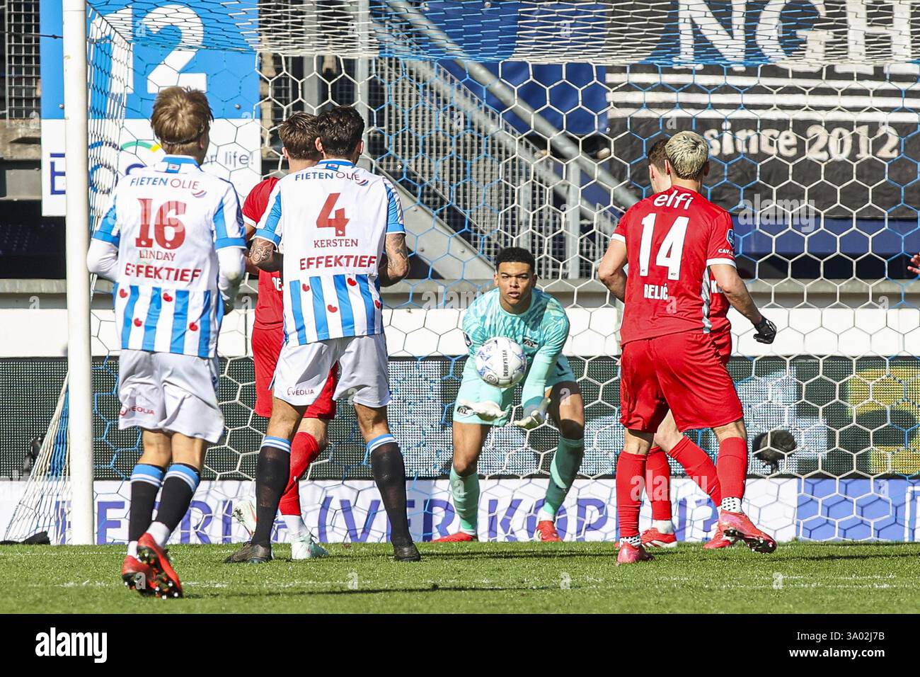 HEERENVEEN - 02-03-2025, Abe Lenstra Stadion. Dutch Eredivisie Football 2024/2025, during the ...